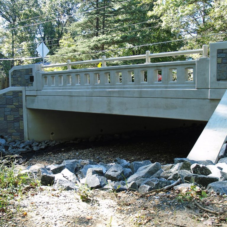 Van Buren Street Bridge - AMT Engineering